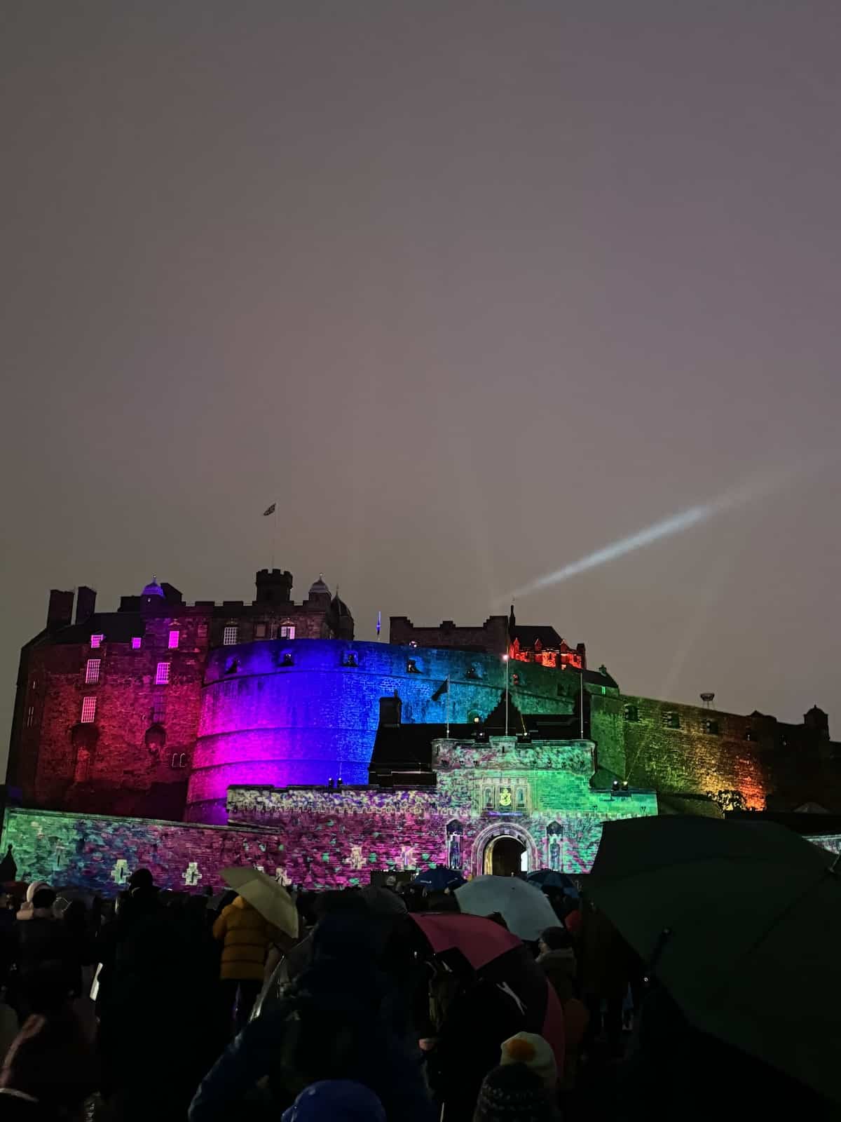 Edinburgh in der Weihnachtszeit entdecken - schottlandreise.net